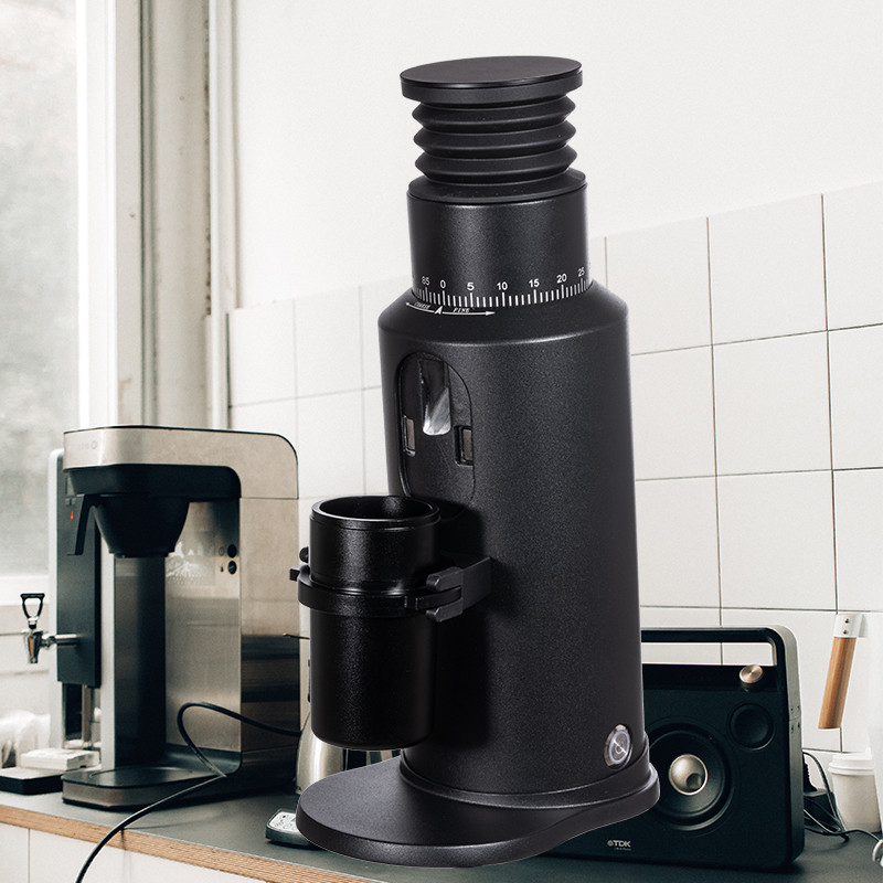 White/Black Electric Coffee Bean Grinder 120g 13*21*32 CM With ...